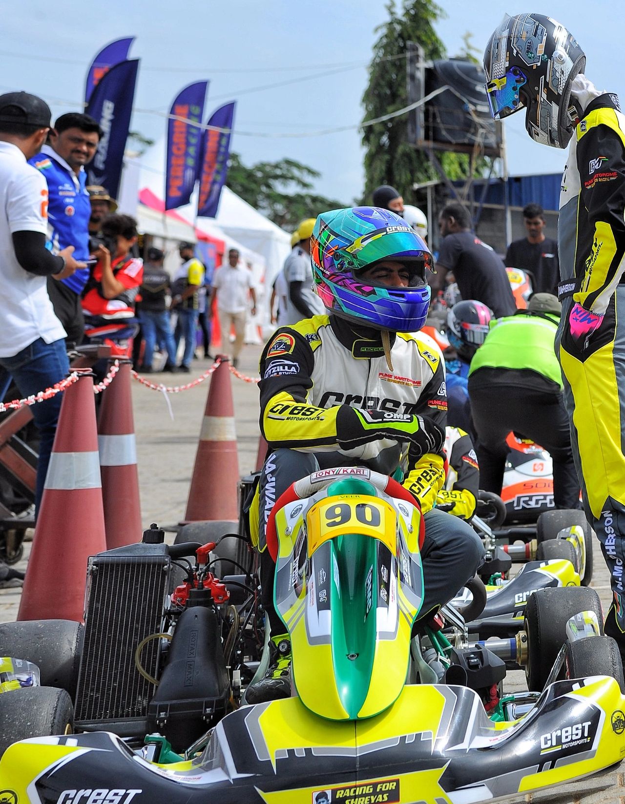 Resilience and Challenges for Veer