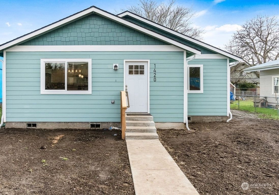 Choosing a General Contractor to Build Your House