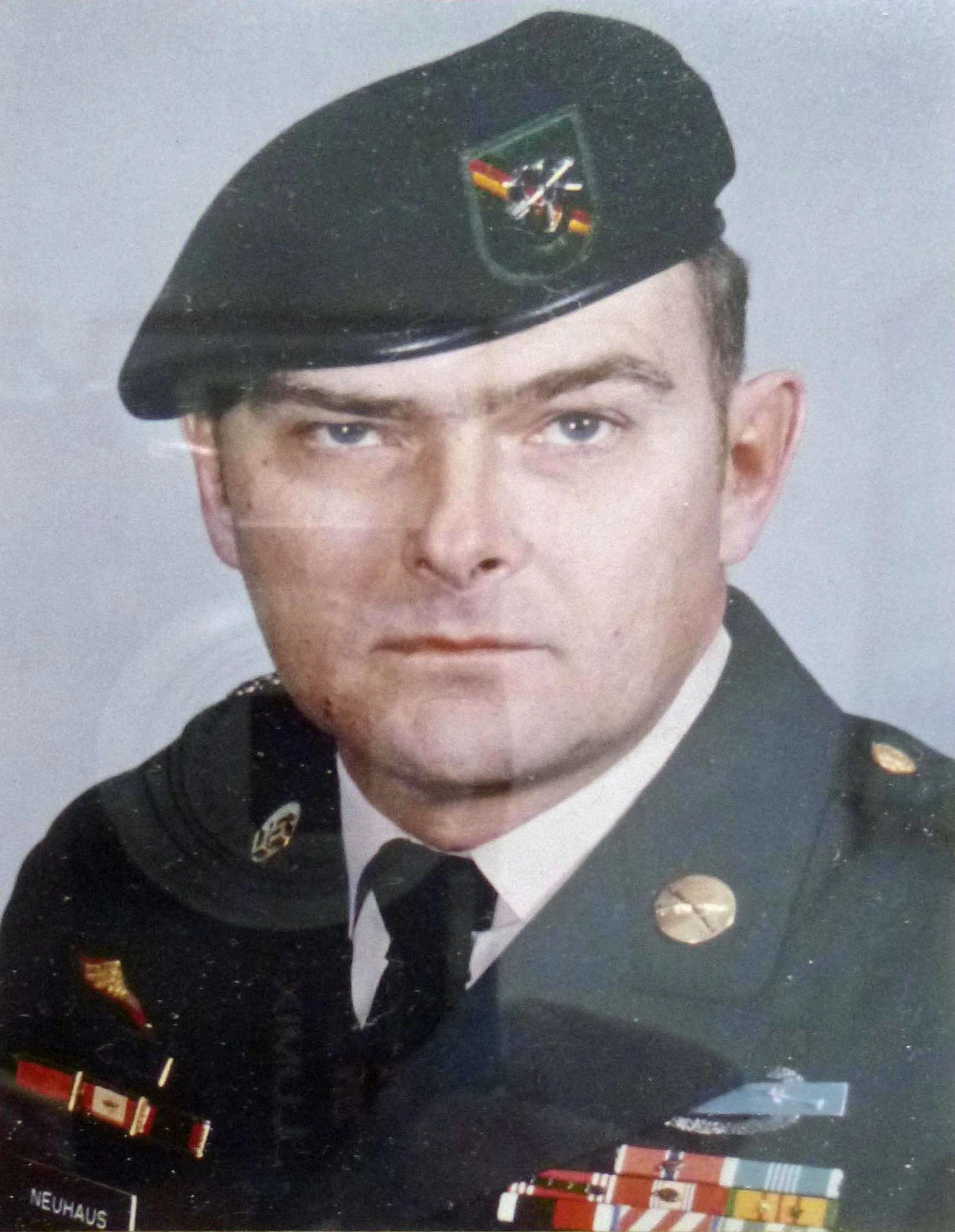 SGM(R) George F. Neuhaus