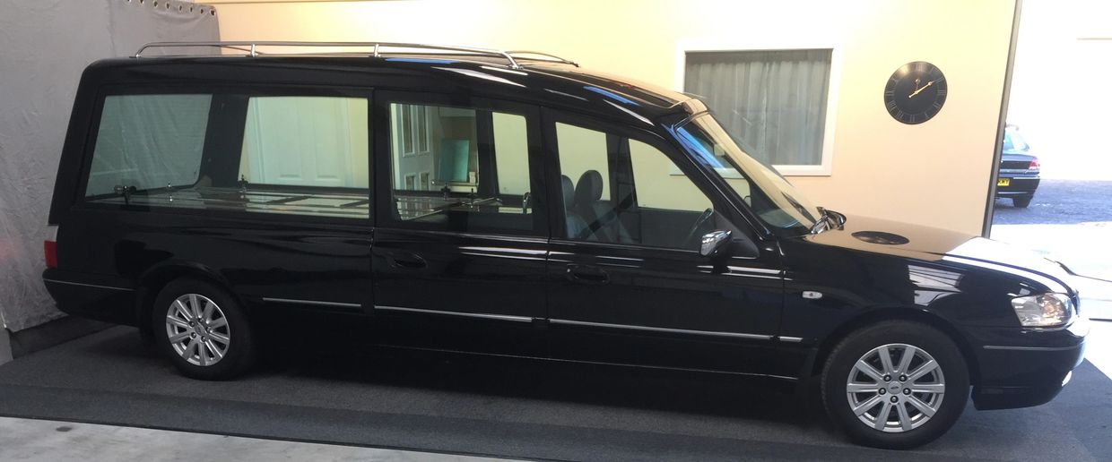 Cortege Cars - Hearse, Limousine, Car Dealer