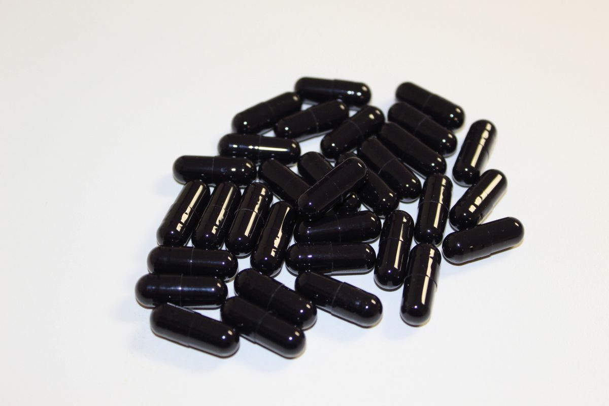 LARGE BLACK CAPSULE - 500 COUNT