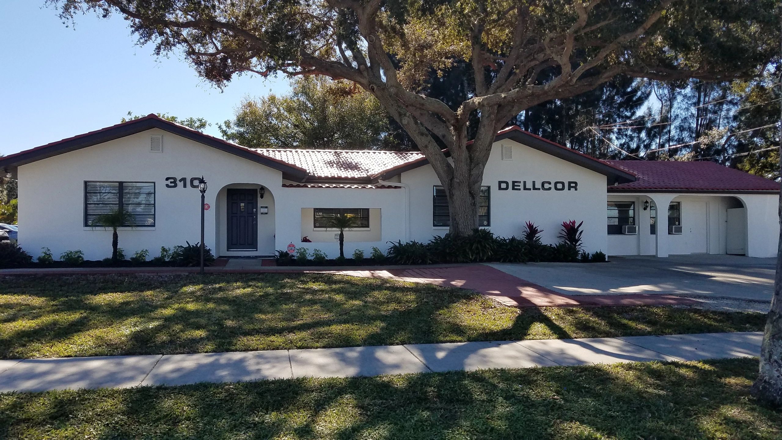 DellCor Management, Inc. - Condominium, Management