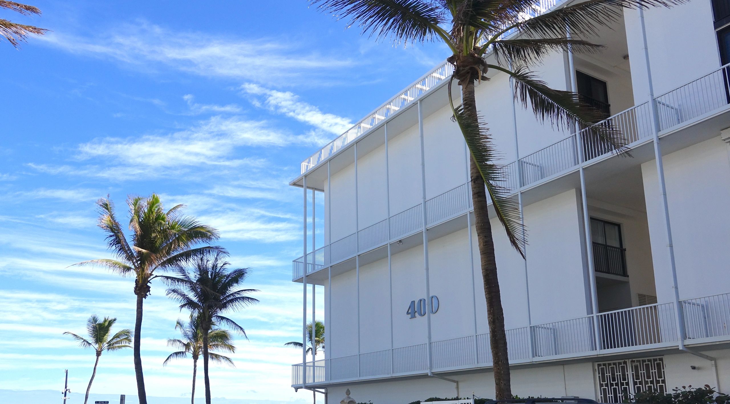 New Photos for the 400 Building!