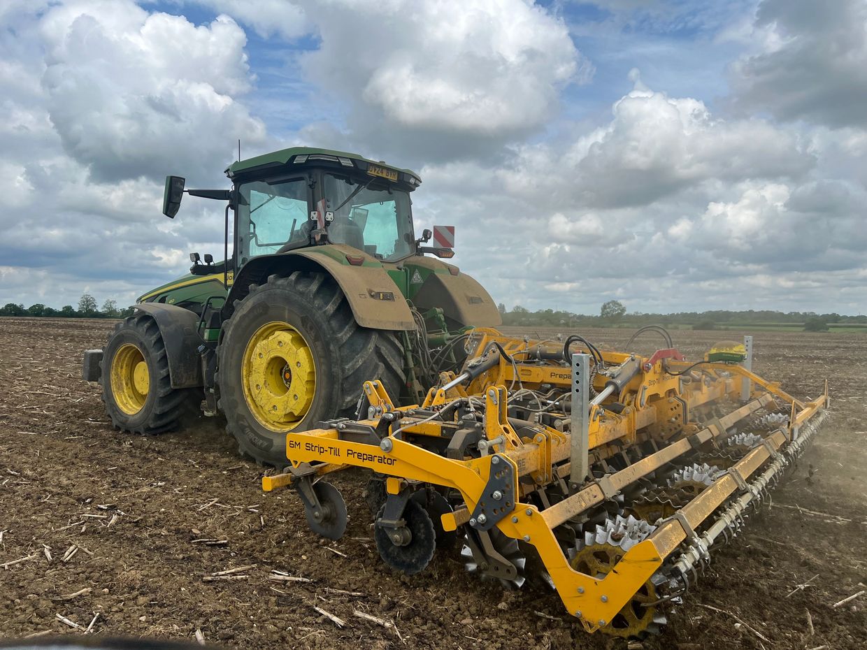 Strip-Till Preparator