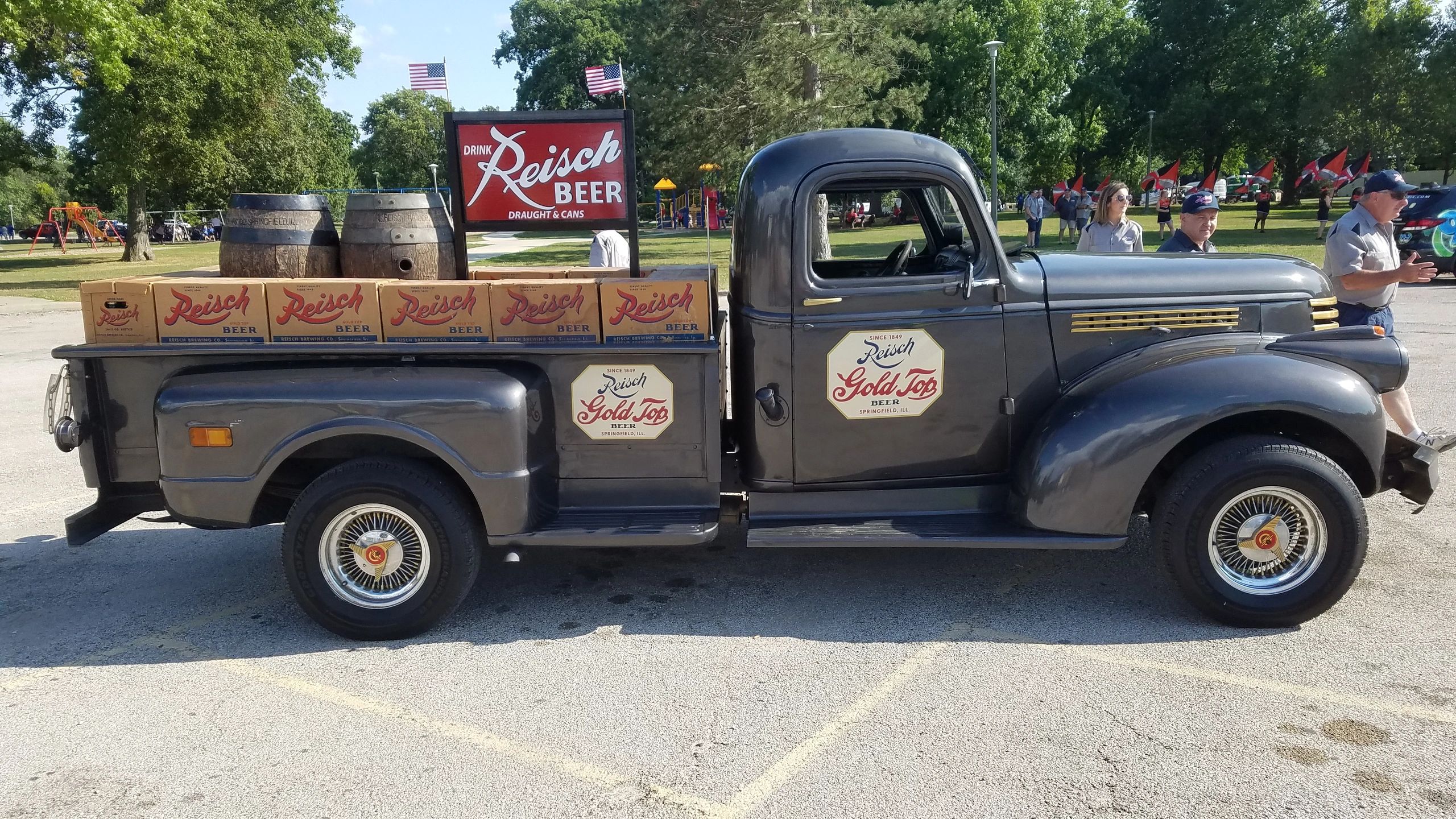 Reisch Gold Top Beer will be at the 2021 Illinois State Fair
