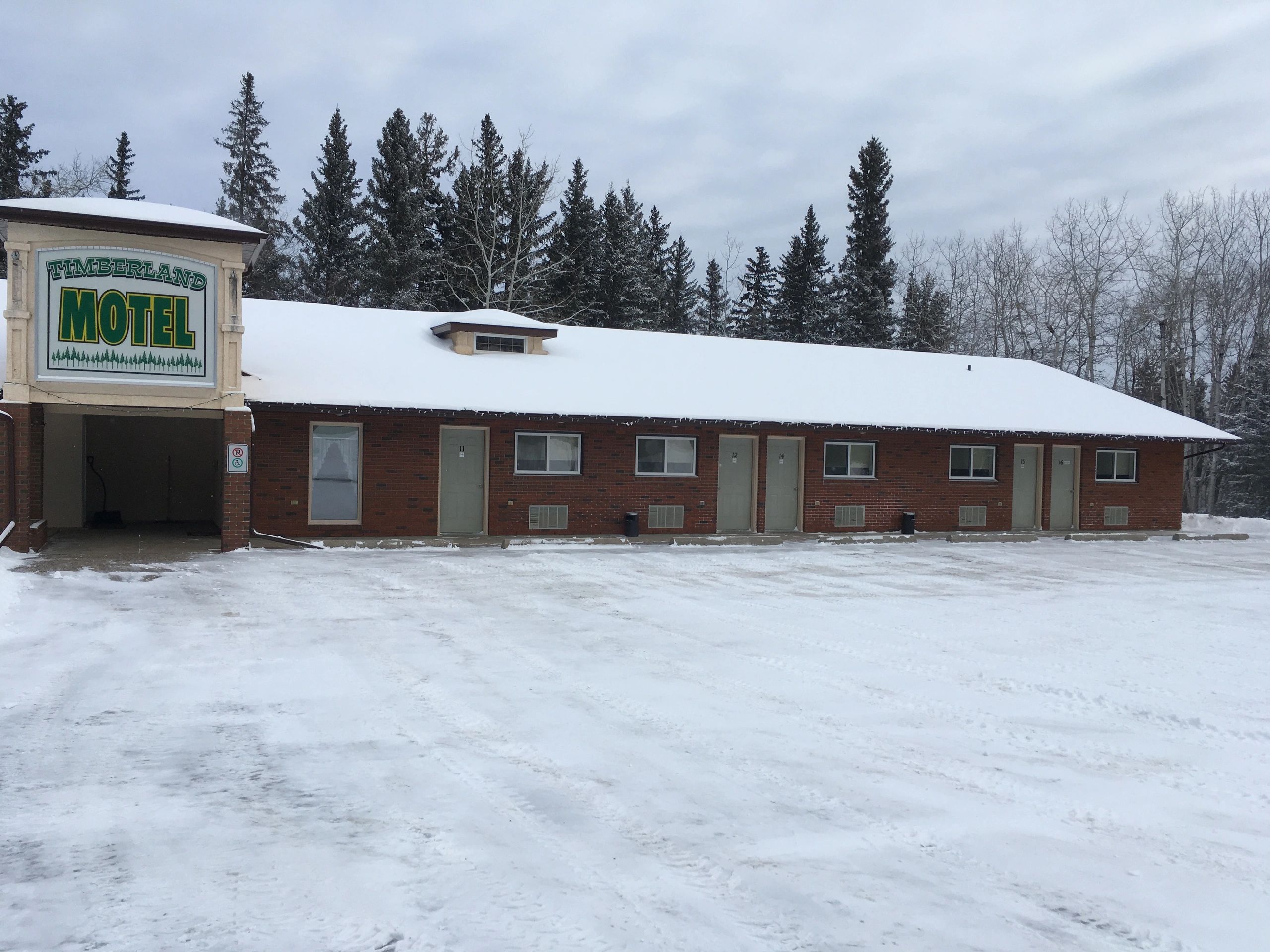 Timberland Motel - Big River Motel, Motels Nearby Me, Cheap Motels