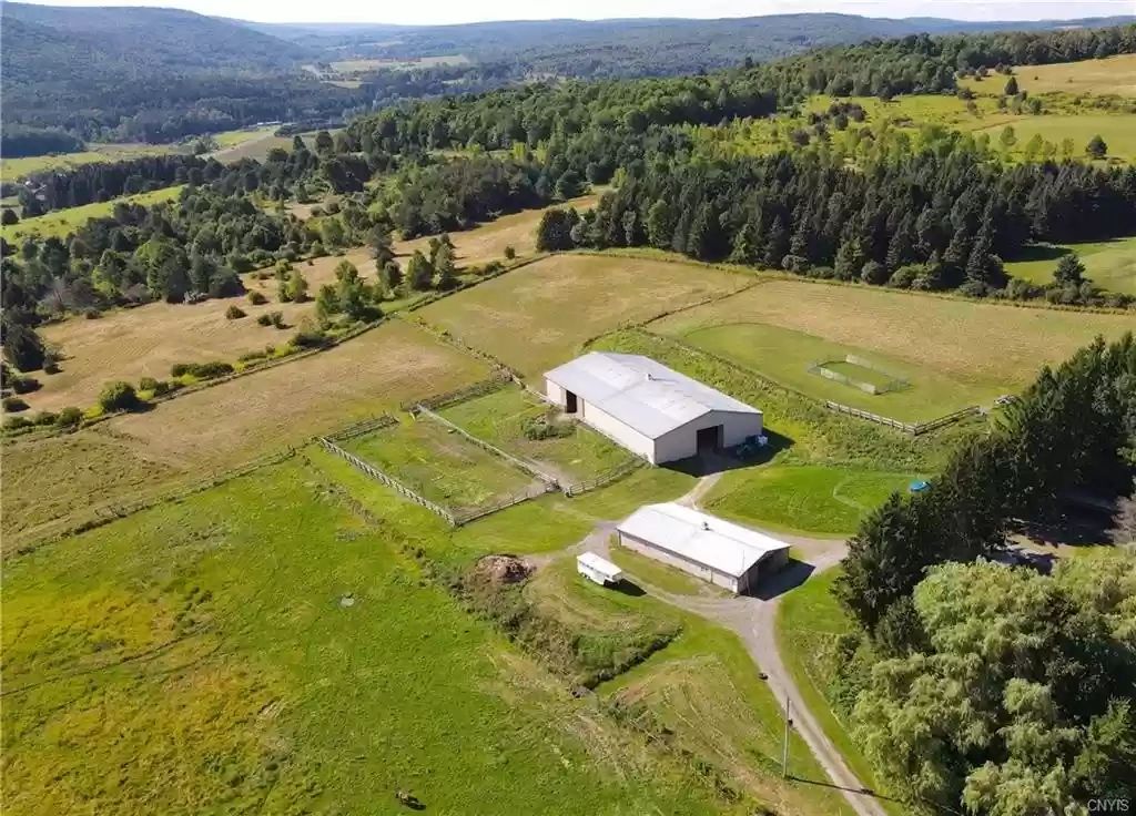 Home [ironwroughtfarm.com]