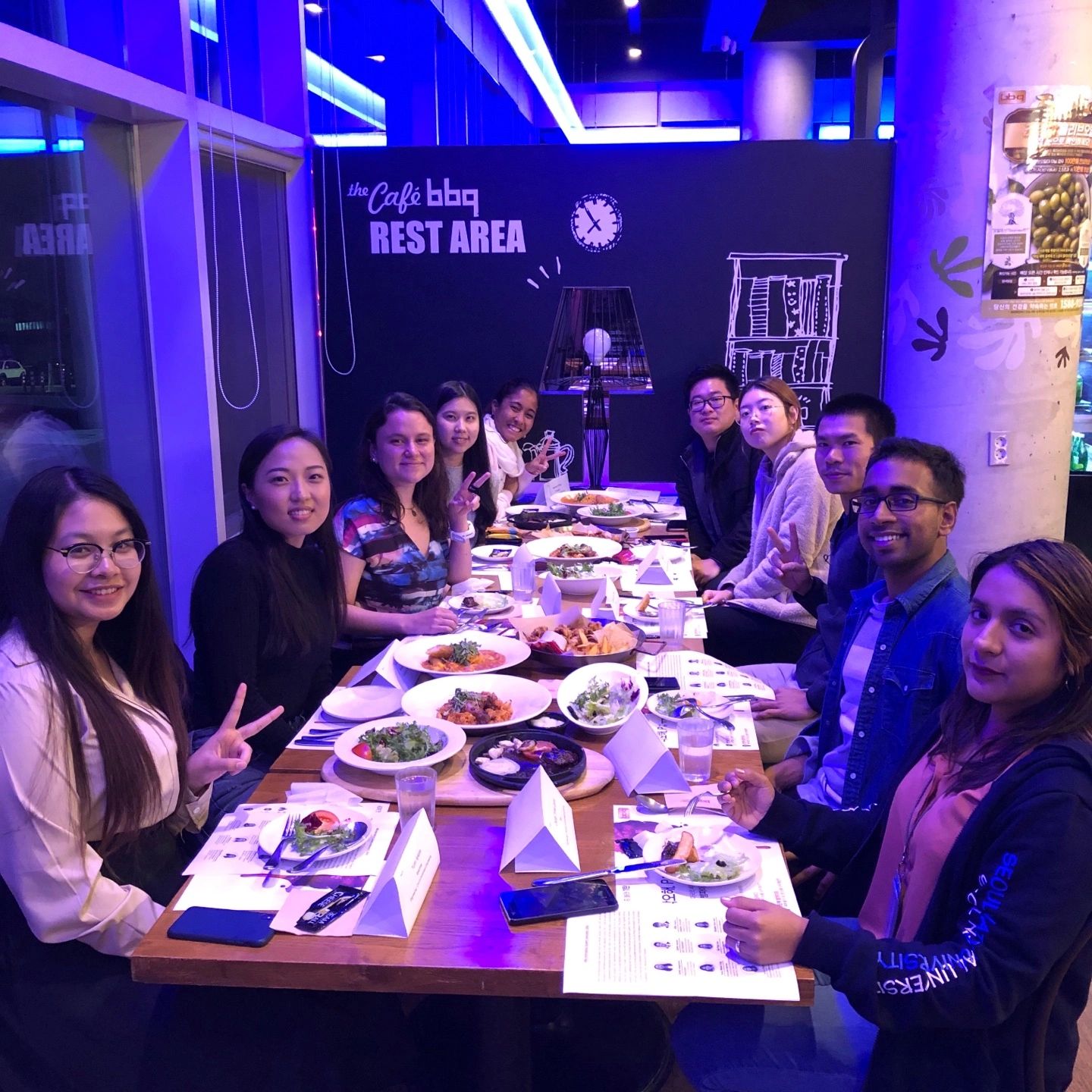 Familiarize with Campus Life through Graduate Student Gathering