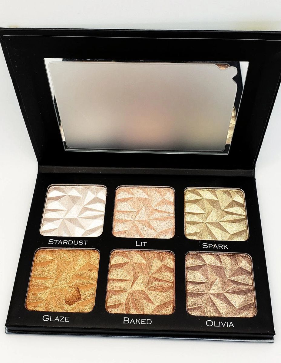 BUILDABLE HIGHLIGHTER PALETTE