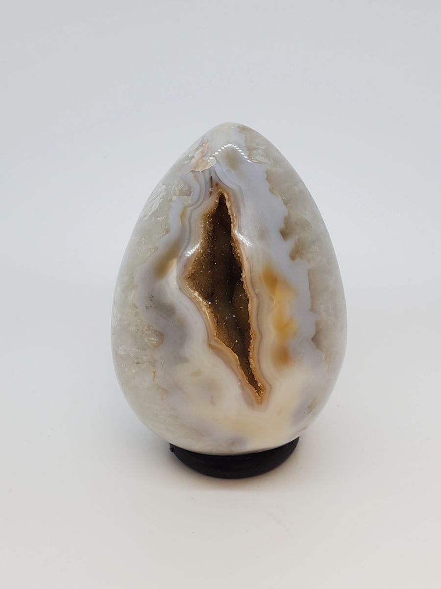 Agate egg with stand