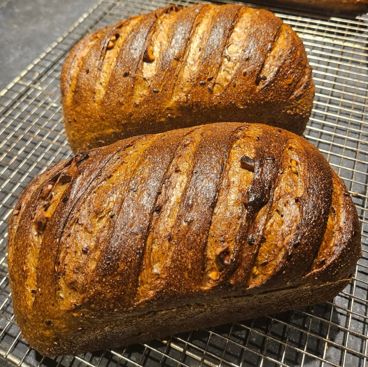 WALNUT, FLAX & POPPYSEED BUCKWHEAT LOAF