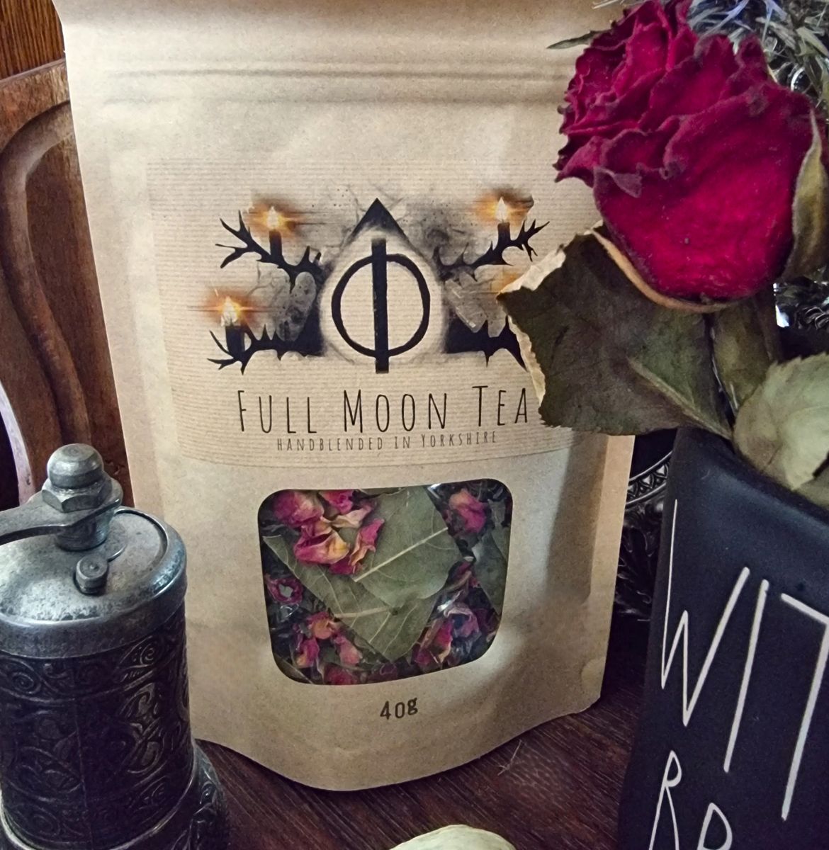 FULL MOON TEA