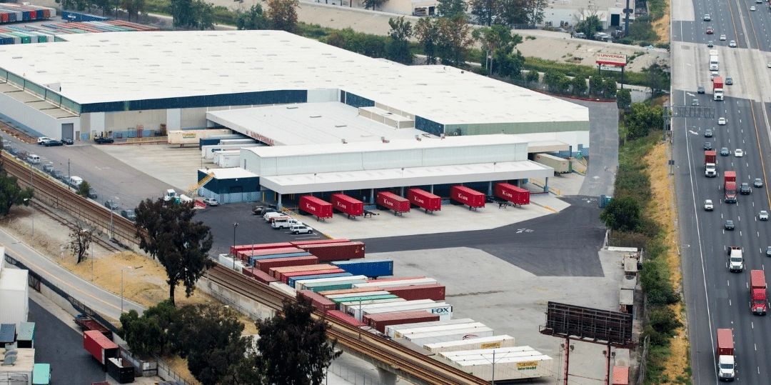 Universal Warehouse Co. - Long Beach Warehousing