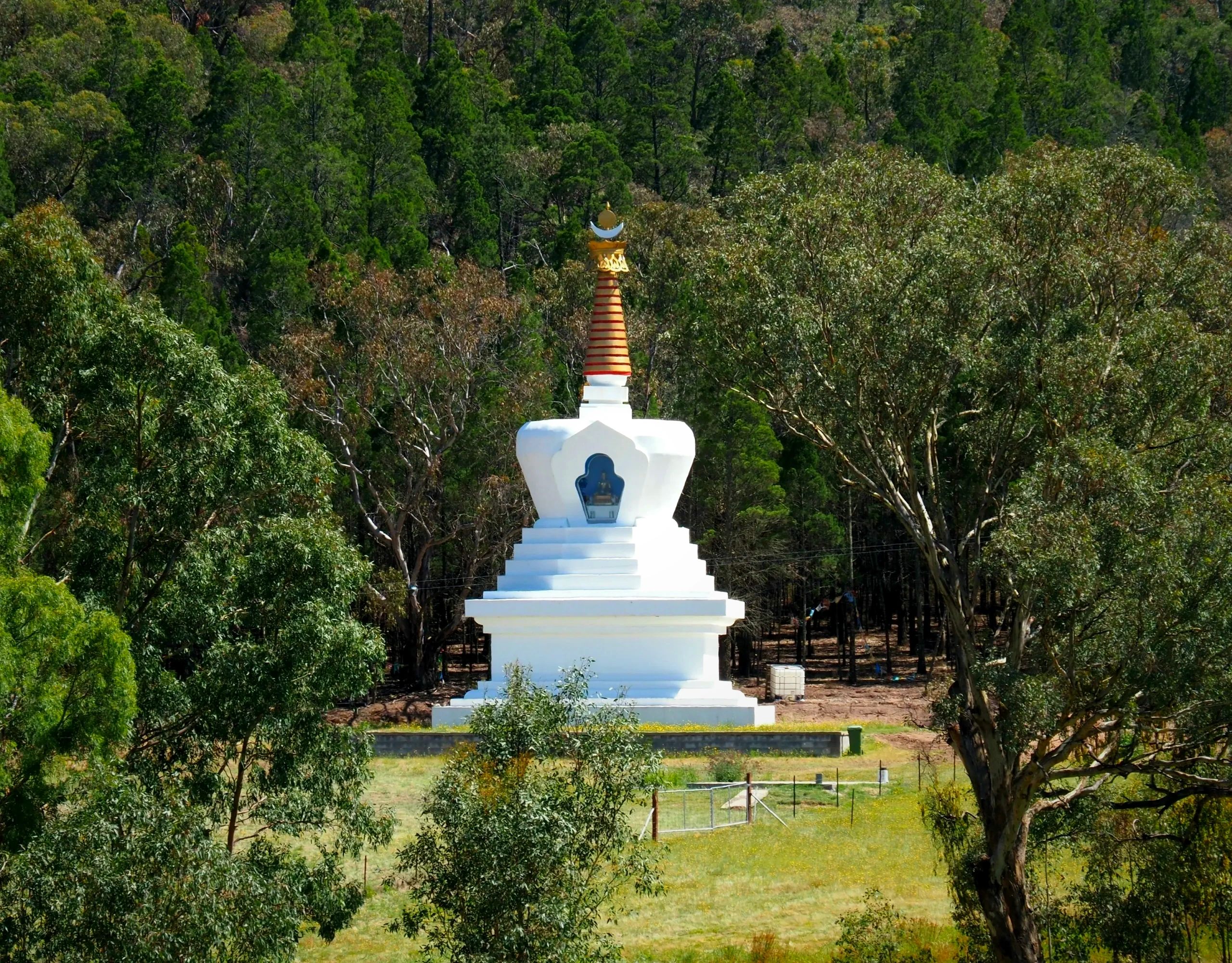 Karma Yiwong Samten Ling: Tibetan Buddhist Retreat Centre in NSW Australia