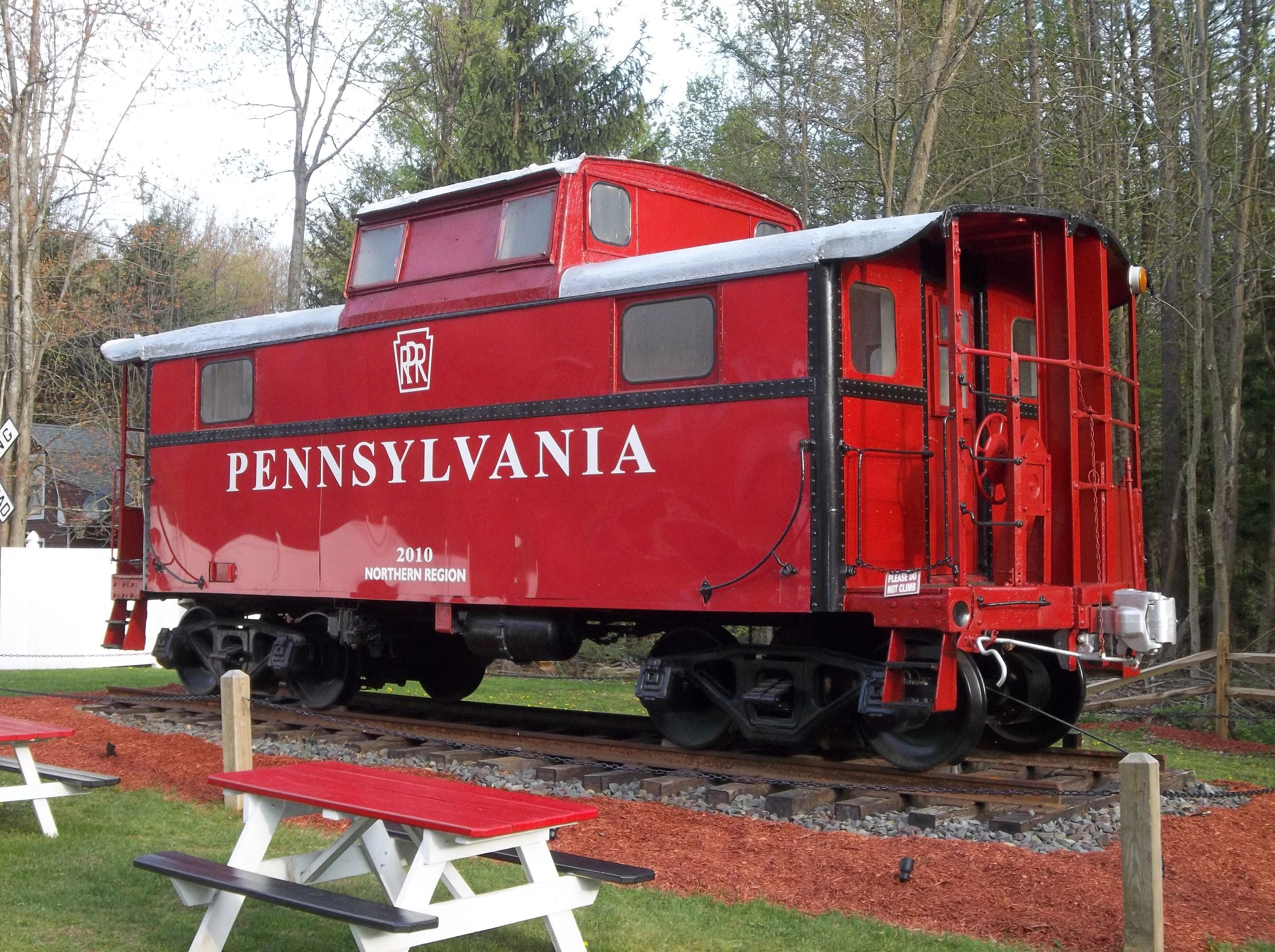 Caboose Food & Ice Cream - Ice Cream, Burgers, Fast Food