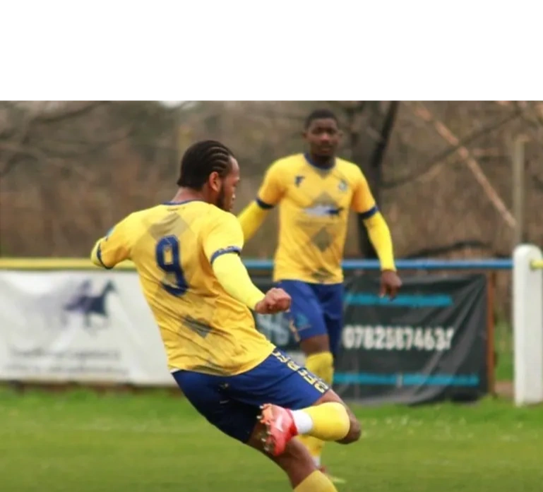 BEDFONT F.C HAVE RETAINED ANDRE SMITH