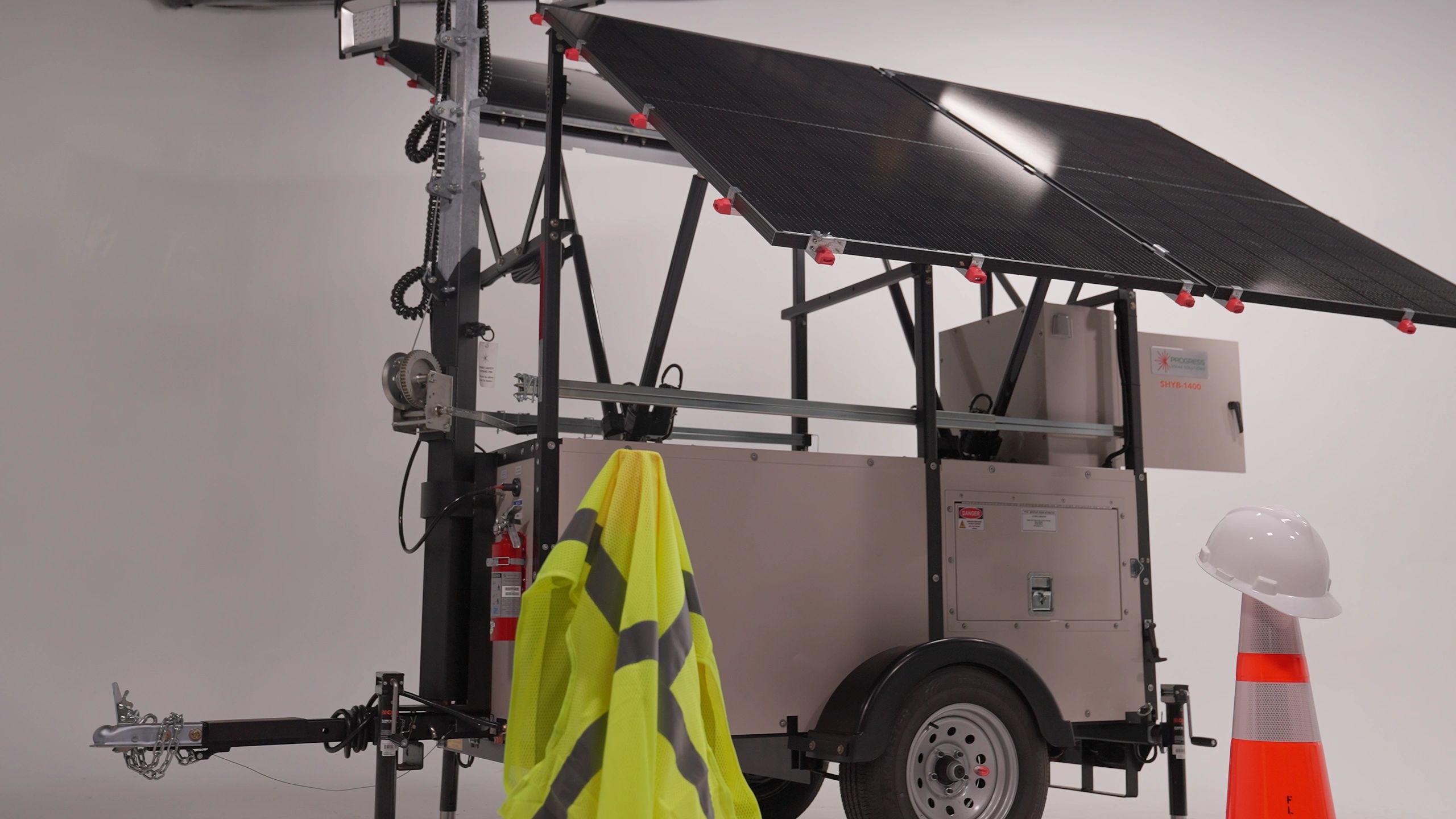 Progress Solar Solutions - Mobile Solar Hybrid Off-Grid Generators