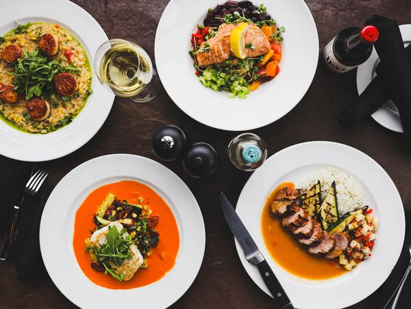 Porter Creek Hardwood Grill: Contemporary American Restaurant