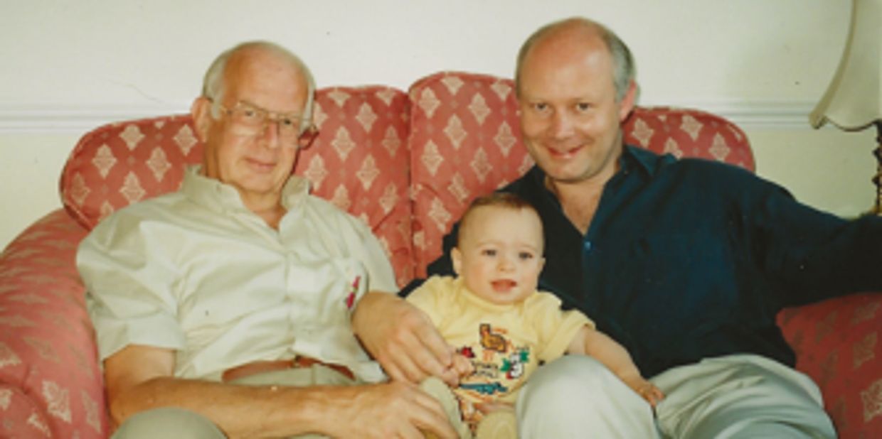 R M Callaghan & Associates