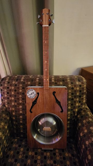 Smokehouse Jones Guitars