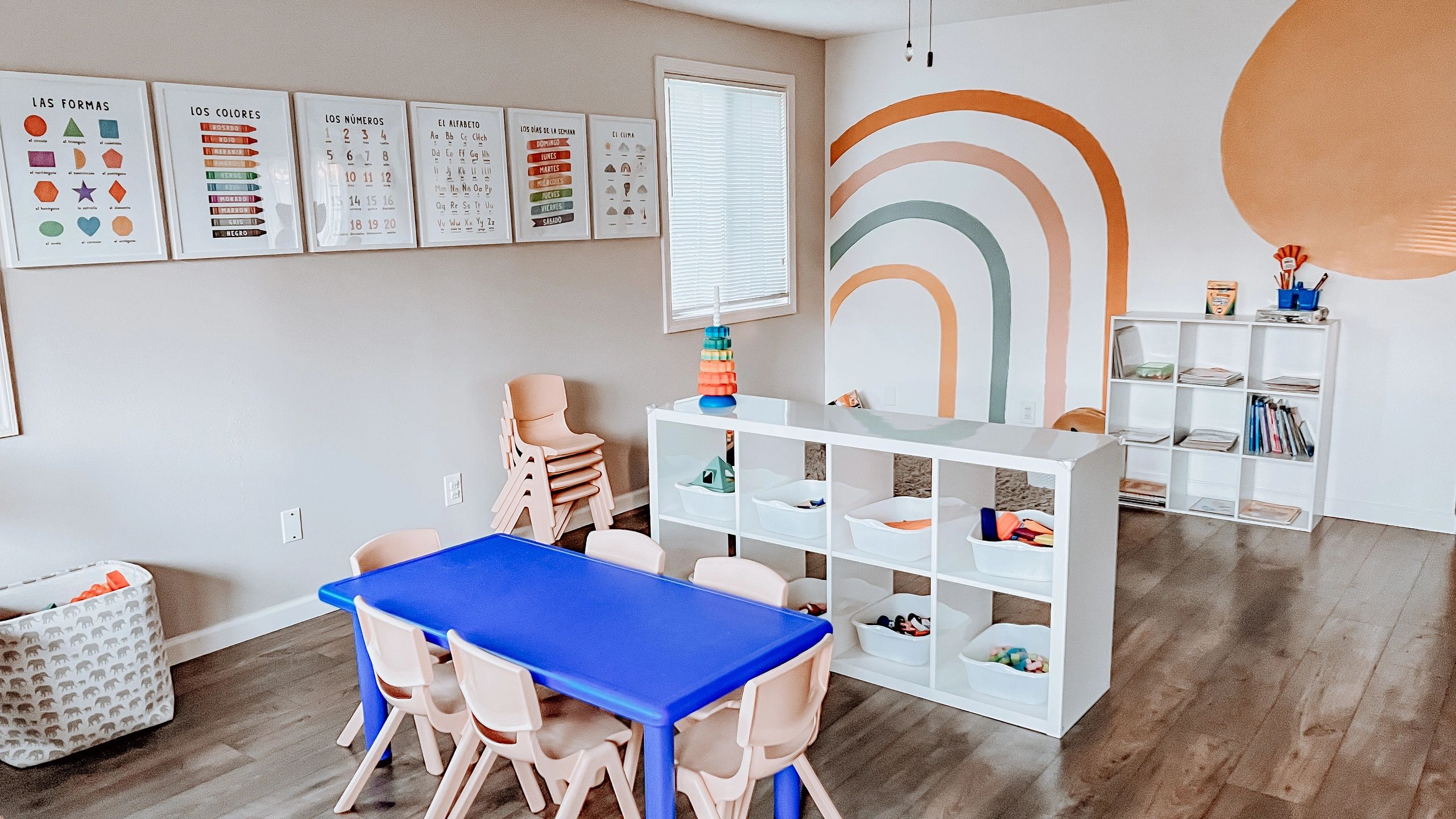 ABC Bilingual Preschool: Fun Learning in Spanish!