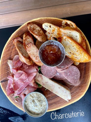 Cold Springs Inn & Brewing Company in Mechanicsburg, Pennsylvania