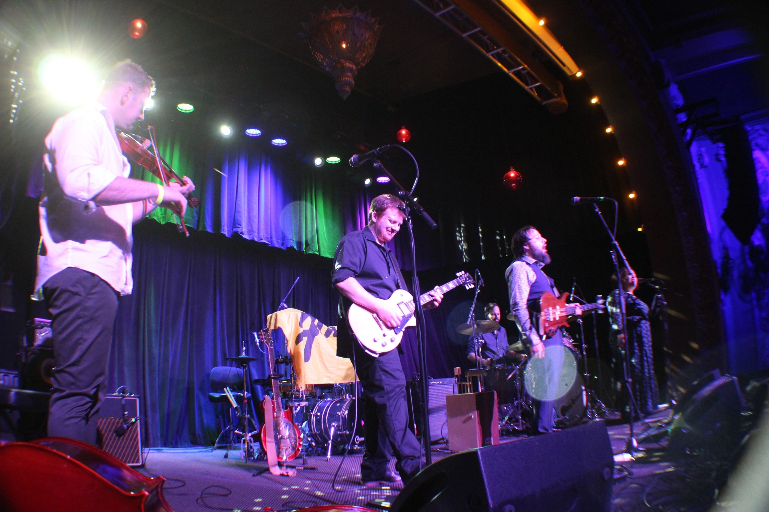 Guilded Lilly - Guilded Lilly, Music, Blues