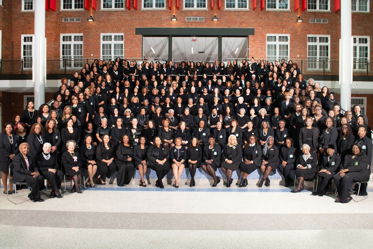 Alpha Kappa Alpha - Xi Omega Chapter