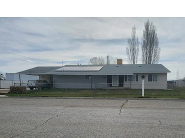 Rentals - www.Carbonemeryrentals.com