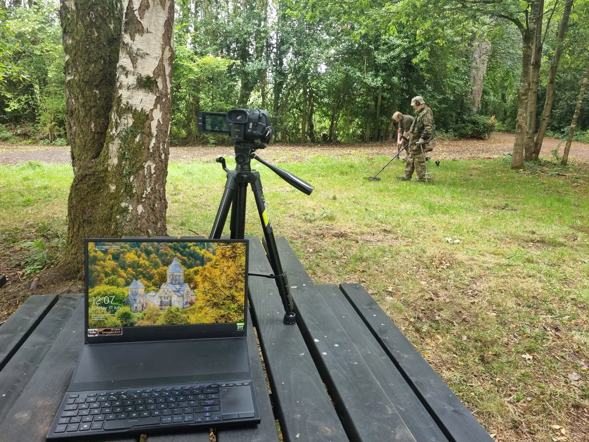 Metal Detectors Visit Garrion Tower