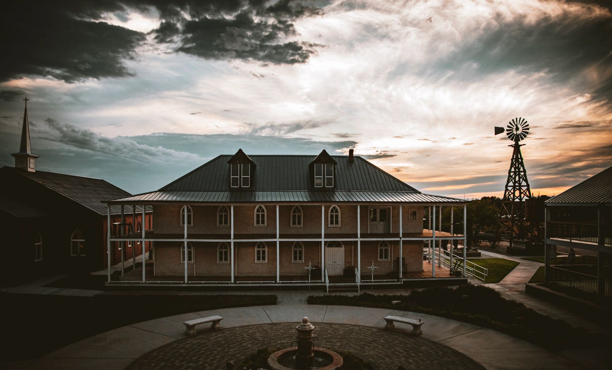 Historical Event Center - 1884 Plaza