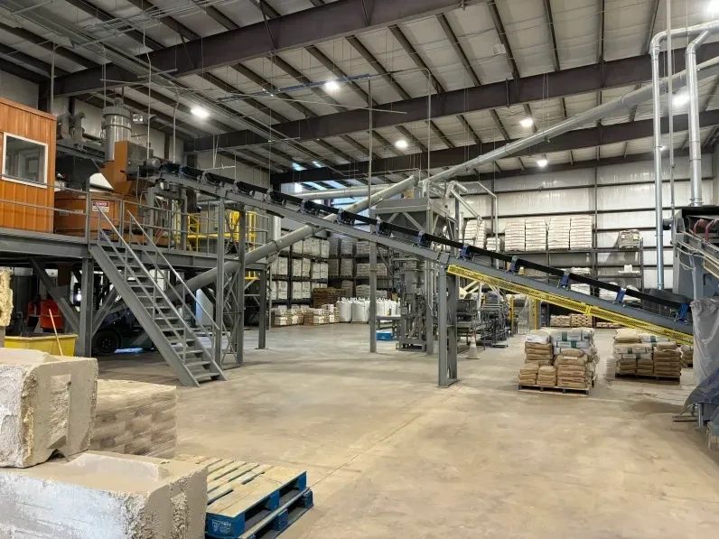 Distribution Warehouse