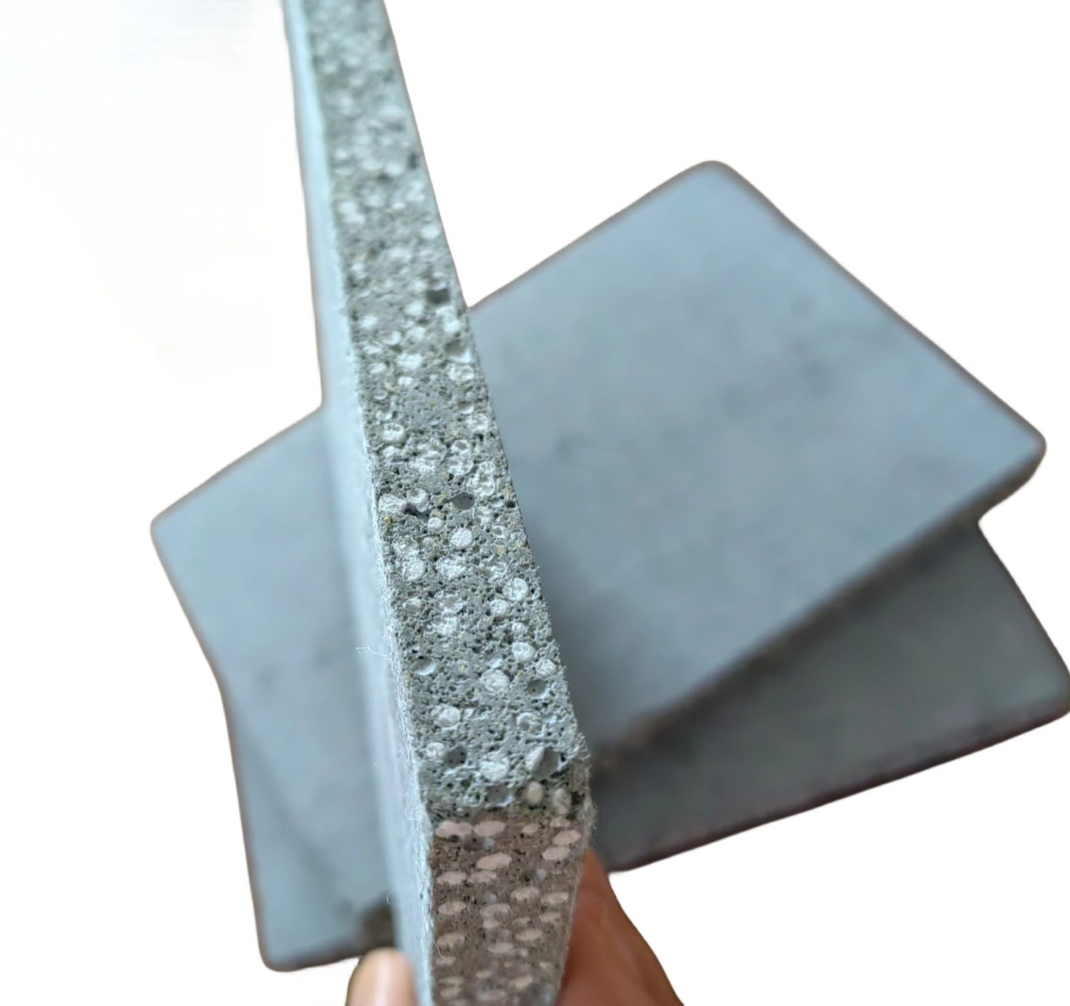 Lightweight cement board