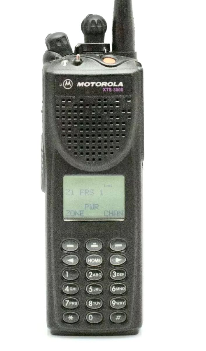 Motorola XTS3000 UHF 403-470 MHz-Refurbished