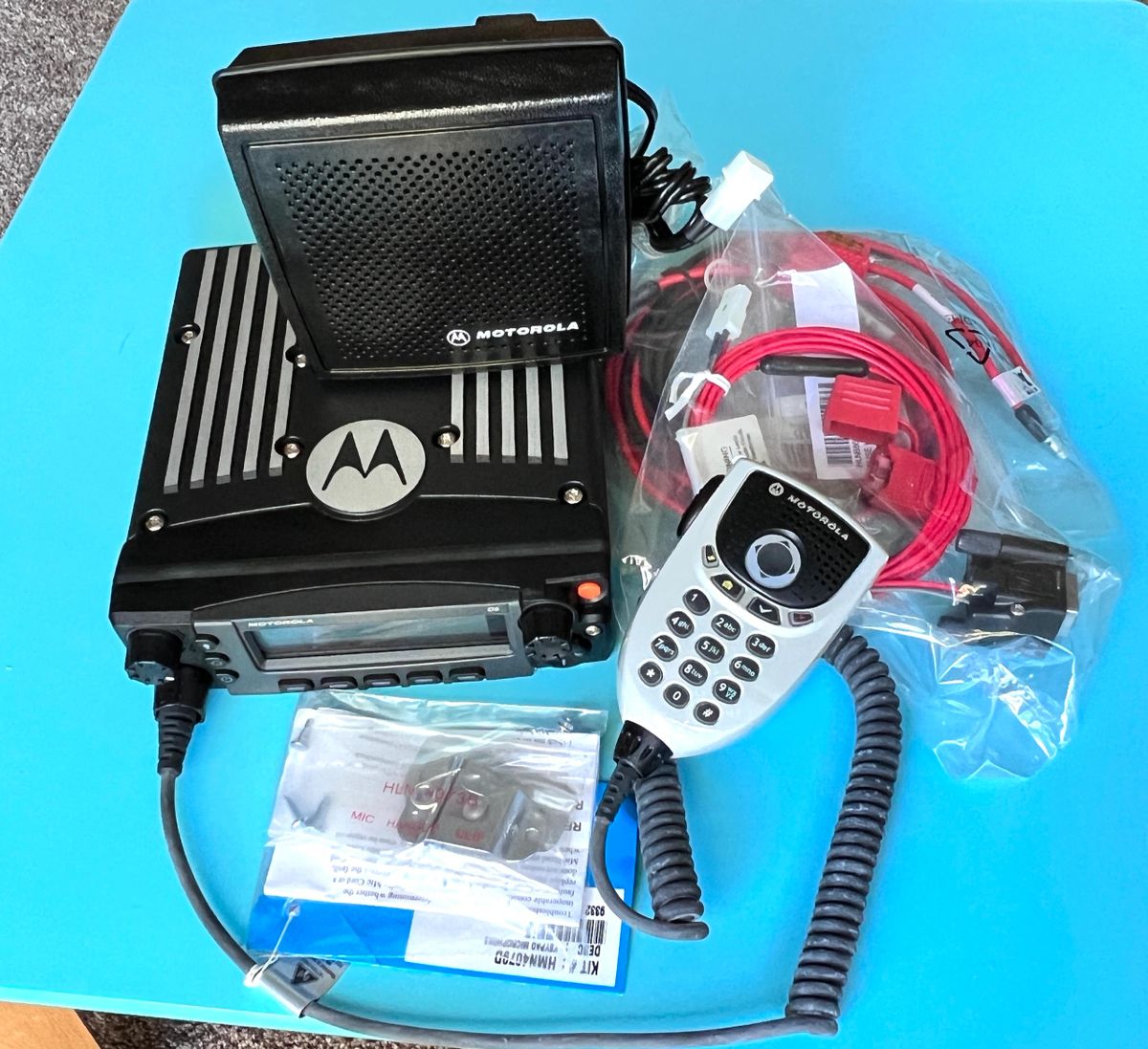 Motorola XTL5000 UHF 440/512 MHz 45W Front Mount Radio-Used/Refurbished