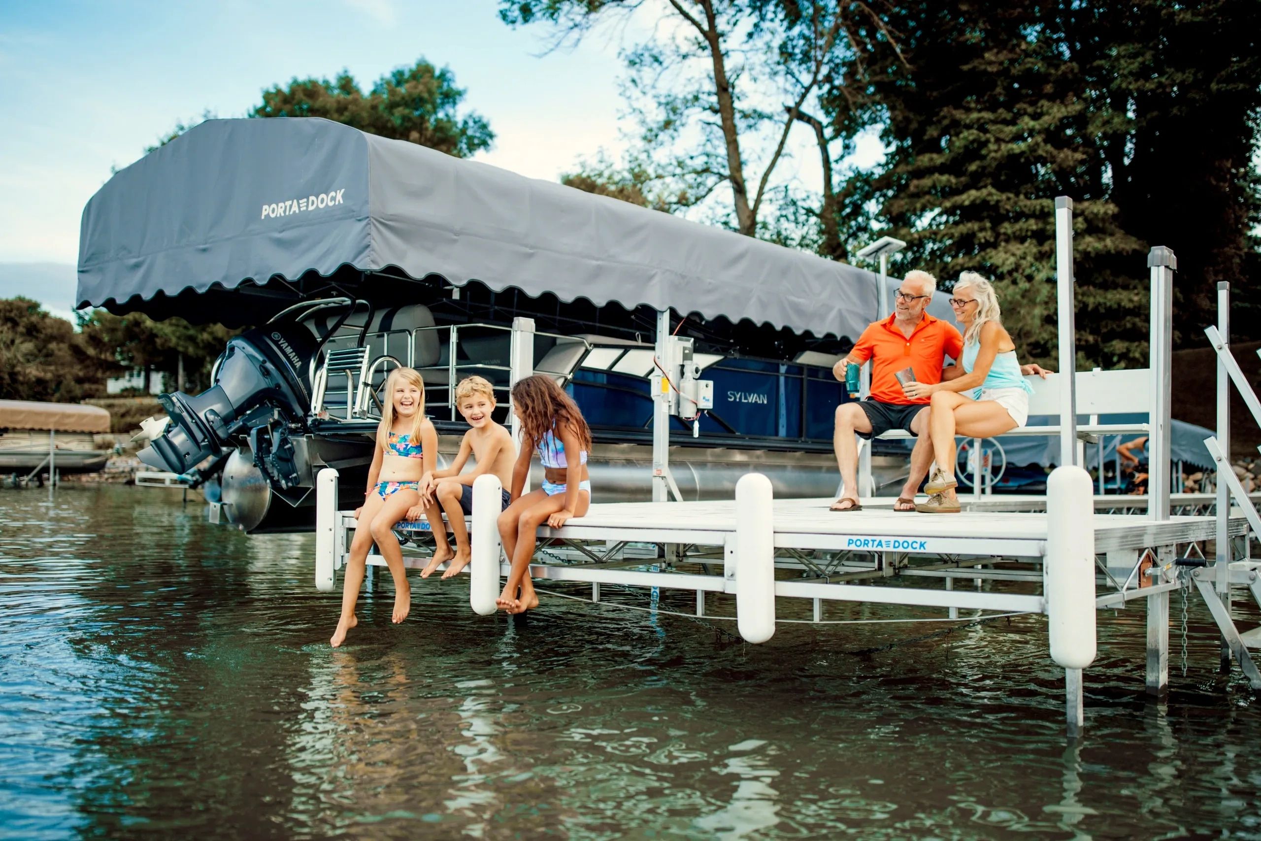 Premium Aluminum Docks and Lifts for Boats
