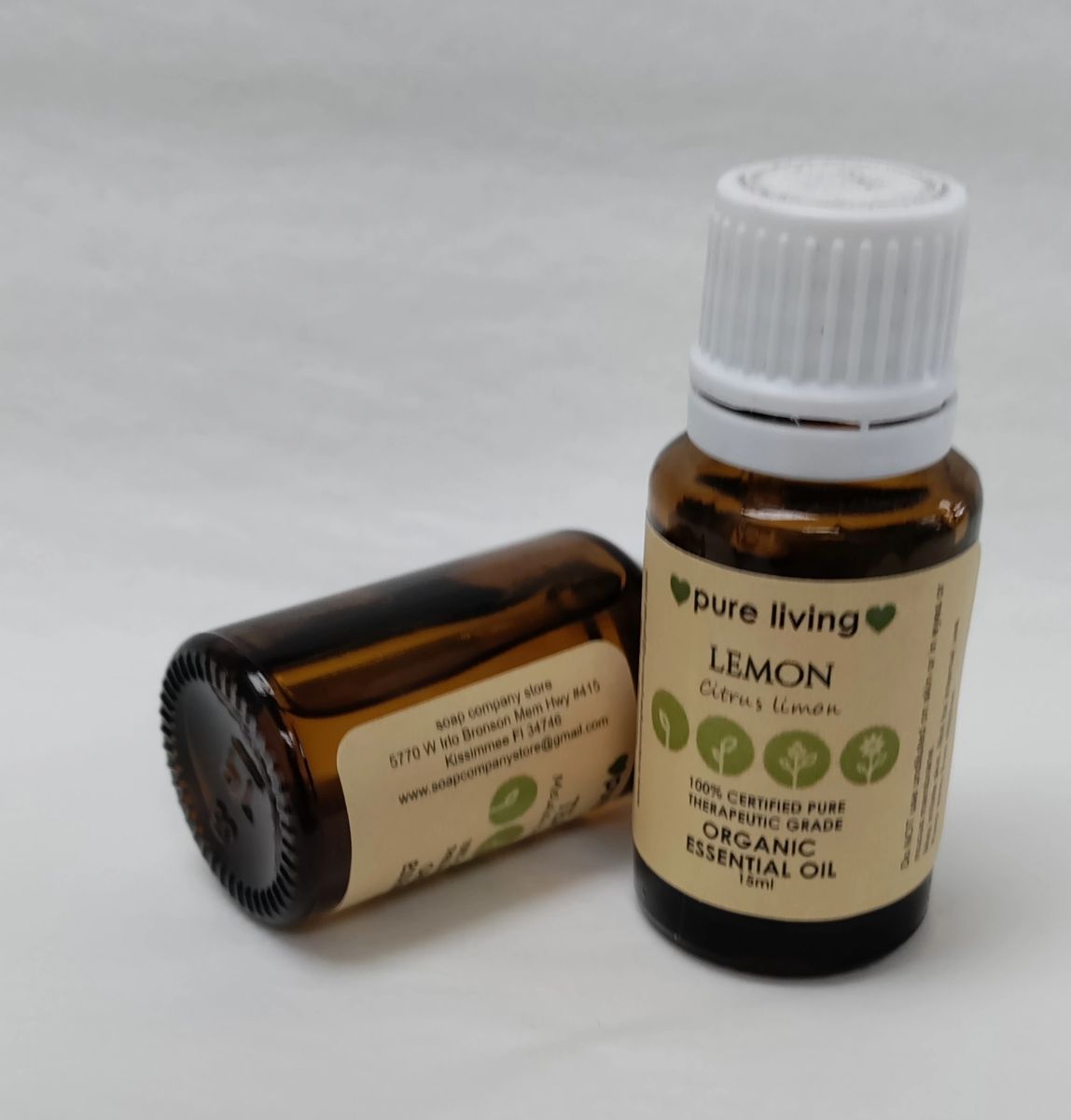 LEMON ESSENTIAL OIL