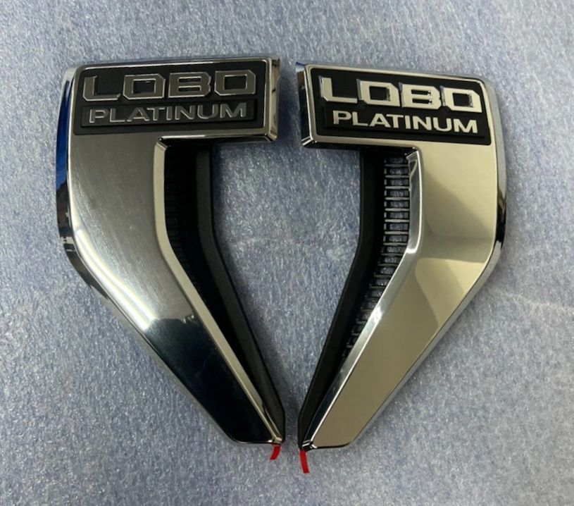 Used lobo platinum mint condition emblems