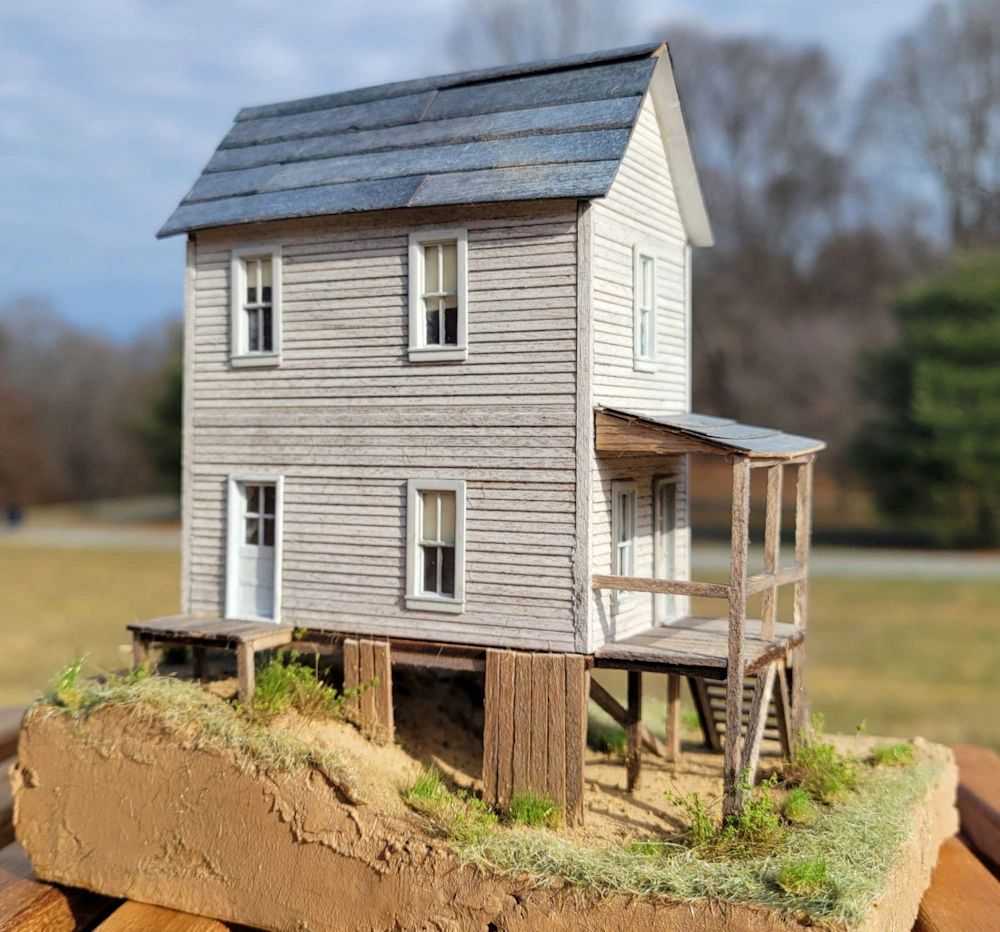 Panther Company House in HO scale