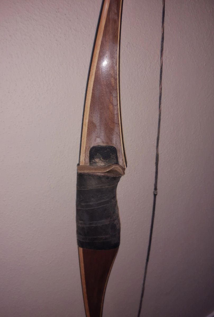ARCHERY TRADITIONS BAMBOO LONGHUNTER RH 70# 68"