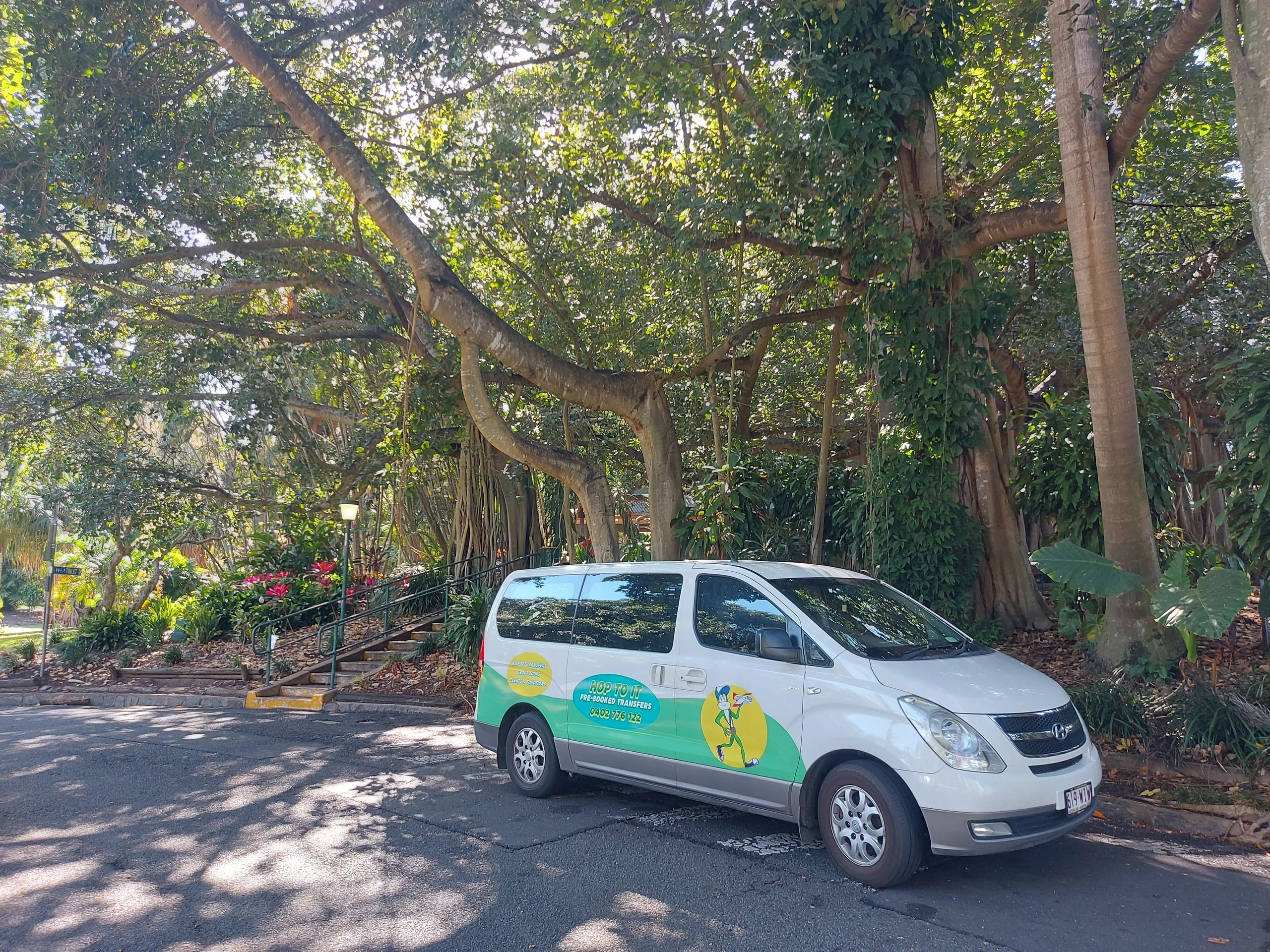 Airport Shuttle Transfers - hoptoittransfers.com.au