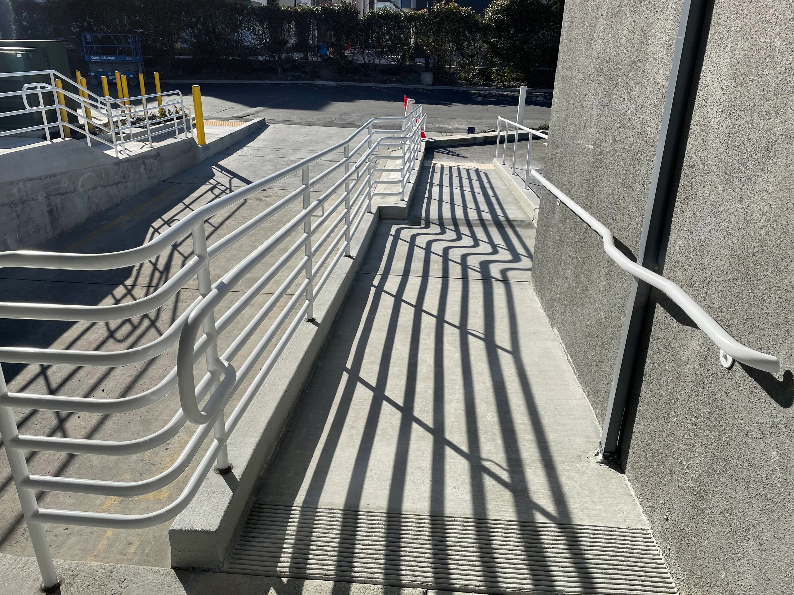 Hand Rails Unlimited - ADA Ramp Rails, Hand Rails, Stair Handrail
