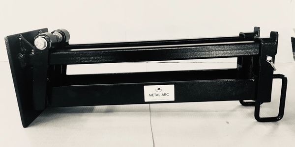 Chain Hangers | Metal Arc