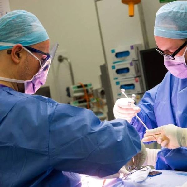 Dr Peter Lucas, Neurosurgeon