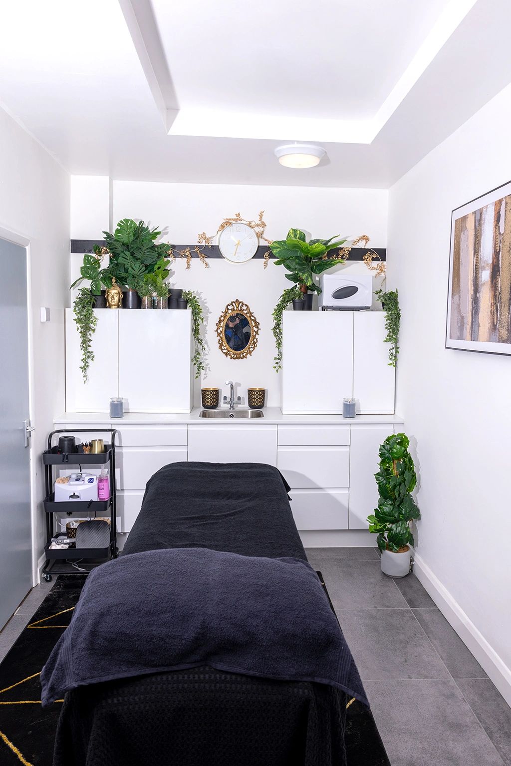 Beauty salons near me