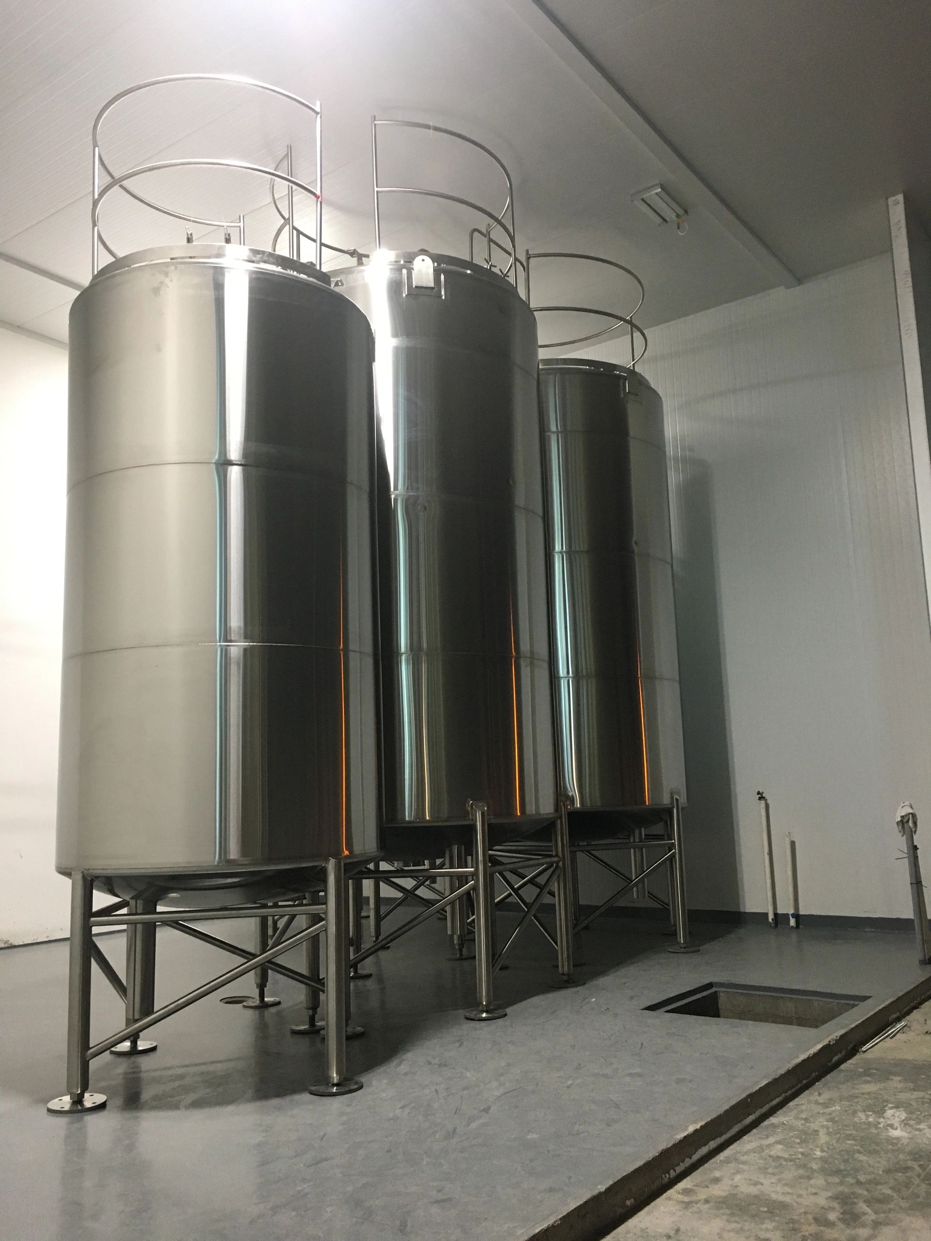 Tanks Food Grade Storage Aseptic Custom Automated Win - RAD Stainless