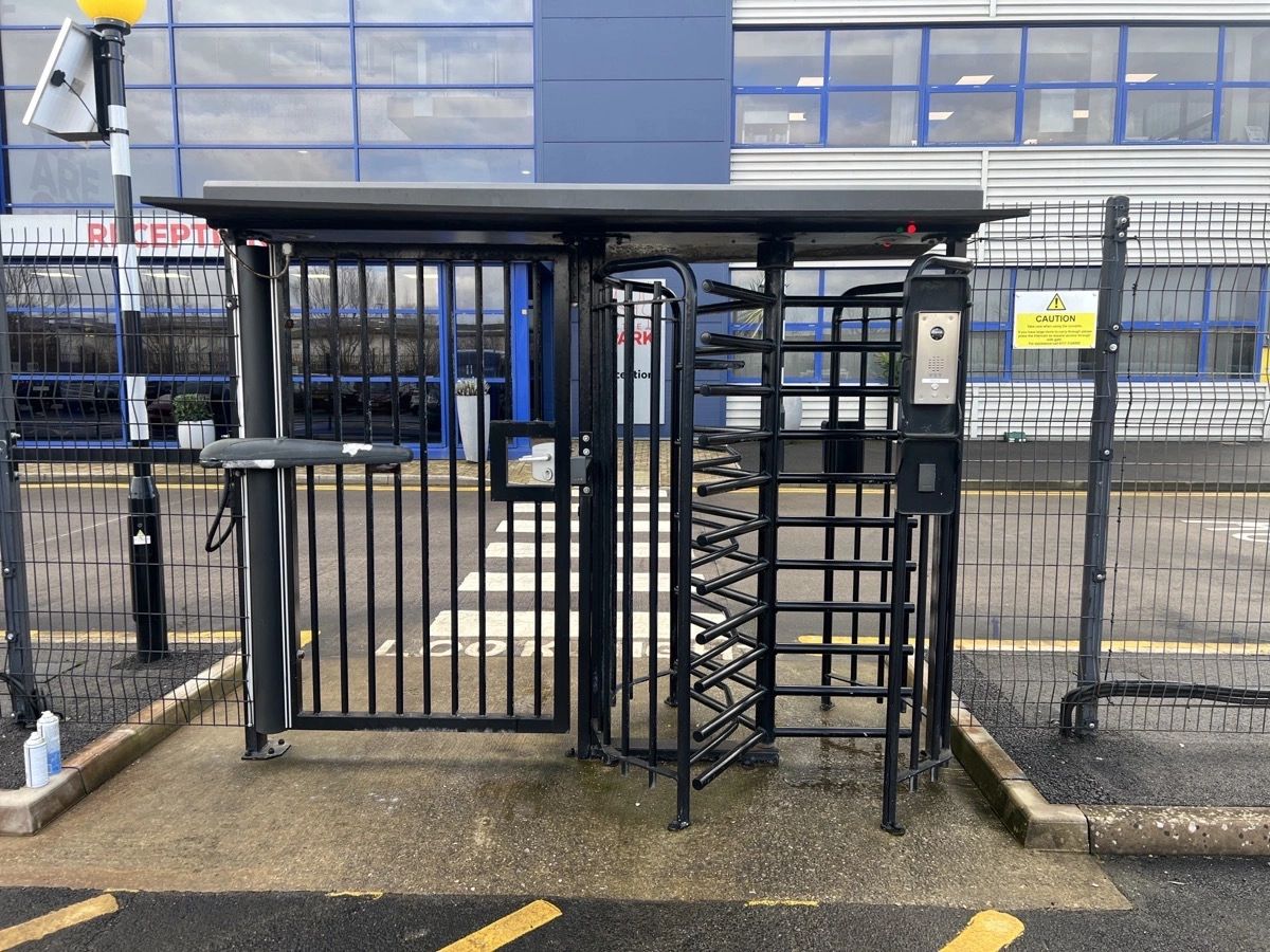 Types And Benefits Of Commercial Turnstiles