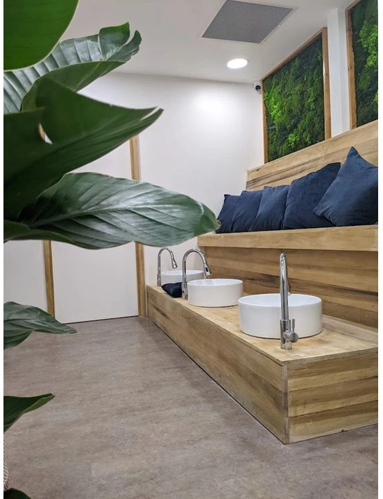 Salon Design To Create a Biophilia Interior: A Design Guru Tips