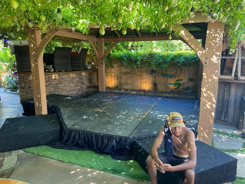 Triangle Stage Pieces