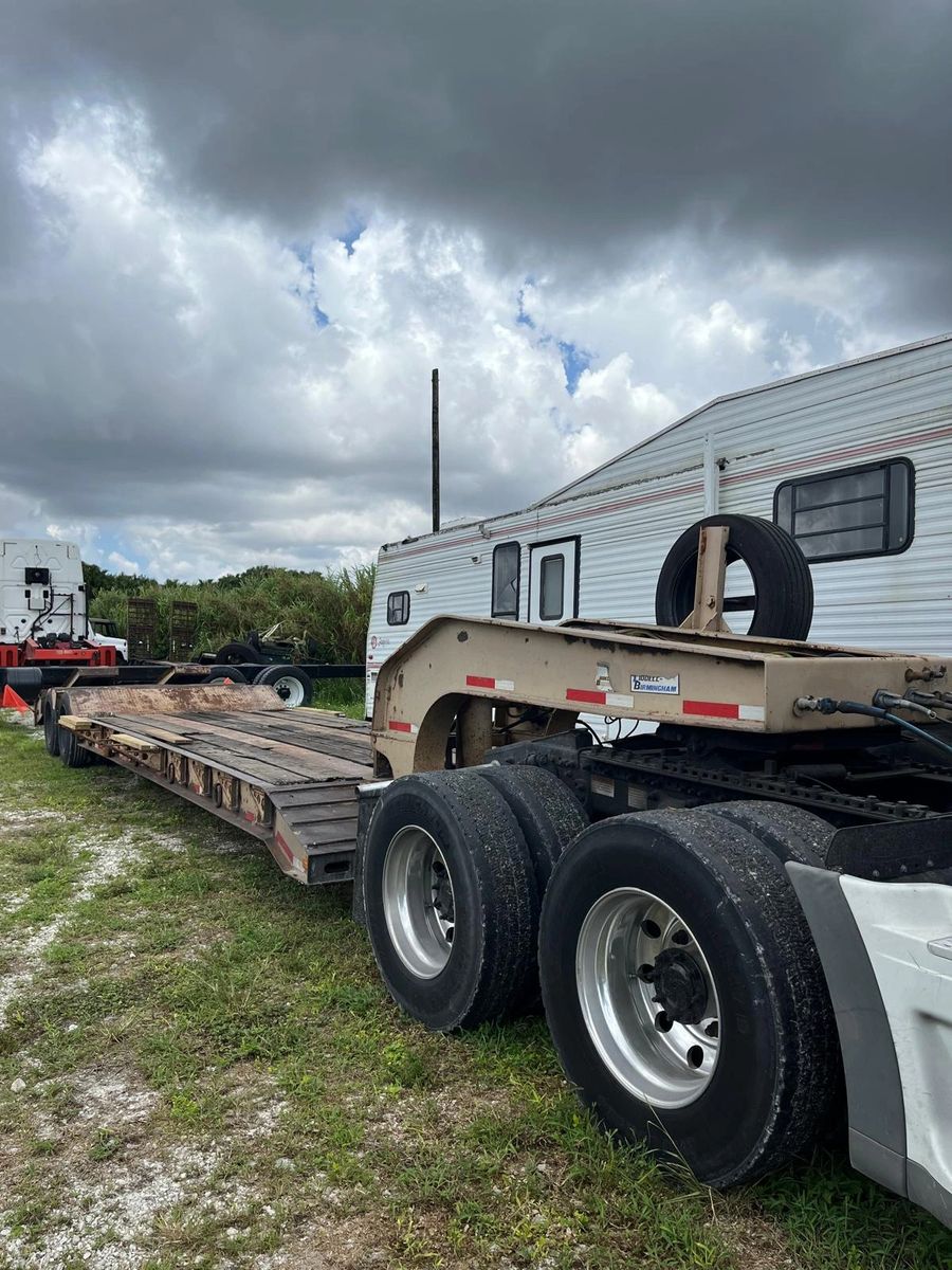 1991 Liddell-Birmingham Lowbow Trailer 41ft long with electric ...